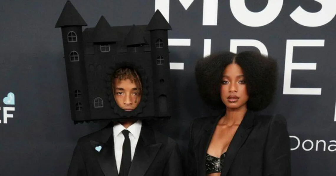 The Real Meaning Behind Jaden Smith’s Odd “Vampire Castle” Hat at the 2025 Grammys – Diply