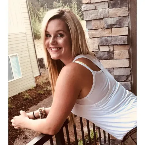 Models Who Gained Weight Are Sharing Before-And-After Pics To Promote ...